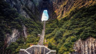 China Zhangjiajie Private Custom Small-Group Tour 4-Day 3-Night Personalized Travel for sale