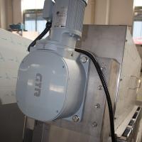 China Sludge Dewatering Screw Press Wastewater Treatment In Food Industry for sale