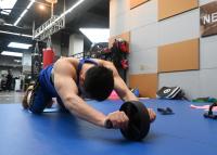 China Achieve a stronger core with our customizable TPR Abdominal Wheel Roller, perfect for versatile core exercises for sale