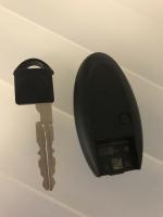 China Lightweight Smooth Surface Nissan Smart Key FCC ID KR5S180144106 433MHZ 3 Button for sale