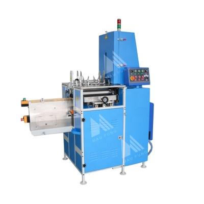 China Semi-Automatic 1.5KW 380V Hard Cover Book Casing In Machine with Adjustable Speed 1-17pcs/minute for sale