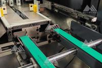 China Automatic Three Knife Trimmer Machine Janpanese Keyance PLC Control System Scalable Docking ISM System for sale