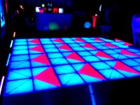China 1*1M RGB DMX LED Dance Floor with 80 lm/w Lamp Luminous Efficiency and DMX Control for sale