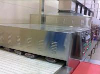 China Black Soldier Shrimp Mirowave Dryer Machine 220V 50 To 500kg/ H Tunnel Drying Machine for sale