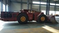 China Tunneling Load Haul Dump Machine Underground LHD With Four Wheel Drive for sale