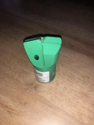 China Tapered Chisel Drill Bit 7° Flat Chipways Rock Drilling Tools for sale