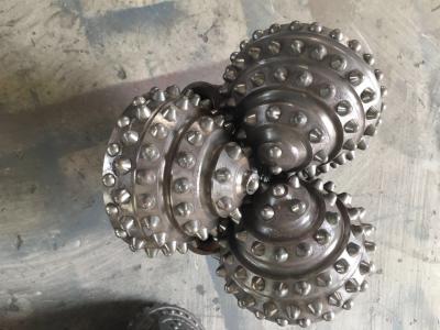 China Customized Tricone Rock Drill Bits Conical Forging Air Circulation Bearing Type for sale