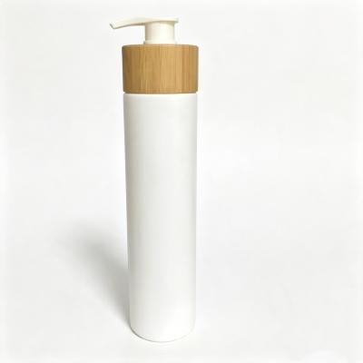 China 250ml 300ml HDPE Lotion Bottle 30% PCR Material With Pump For Cosmetic Packaging for sale