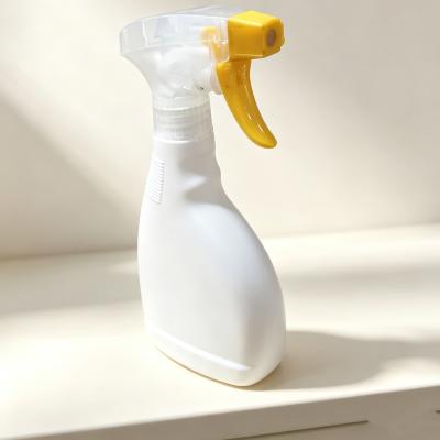 China Disinfectant Liquid Hdpe Spray Bottle 350ml Silk Screen & Hot Stamping for sale