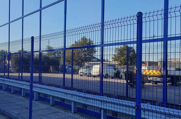 What are The Factory Fence Nets Made in China Factory