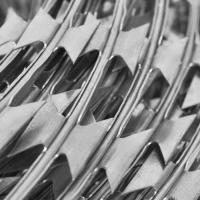 China Fence Anti Climb Barbed Razor Wire 2.5mm High Corrosion Resistance for sale
