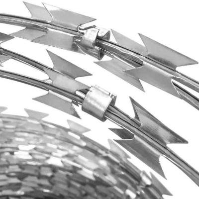 China Durable Double Strand Razor Blade Barbed Wire Strong Steel Wire Mesh for Protection for sale