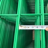 China PVC Coated Eco Friendly 3D Curved Fence Anti-climbing Welded Wire Mesh Fence for sale