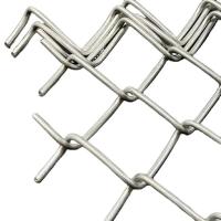 China Hot Dipped Galvanized Diamond 6mm Fence Chain Link Wire Mesh Heat Treated Wood for sale