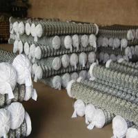 China 9 Gauge Chain Link Fence Chain Link Fence Roll Black Chain Link Fence for sale