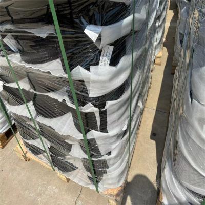 China 24 Inch X 50 Foot Garden Border Fencing Roll Black PVC Coated Welded Wire Fence for sale
