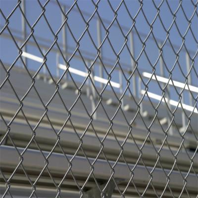 China Galvanized 4ft 5ft 6ft Chain Link Fencing Outdoor Diamond Hole Cyclone Iron Wire Mesh Garden Fencing Panel with Gate for sale