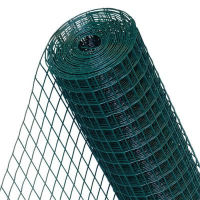 China 0.6mm Wire Diameter Galvanized Welded Wire Mesh Roll Woven Hot Dipped Galvanized Low Carbon Steel  Aperture 15mm for sale