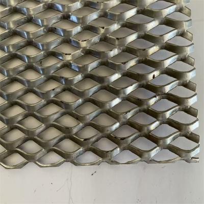 China Hot Dipped Galvanized Expanded Metal Mesh with Hexagonal Hole Shape and Customizable Size for sale