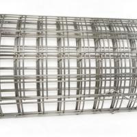 China 25x25mm Hole Corrosion Resistant Galvanized Welded Wire Mesh for Pet Enclosure and Construction for sale