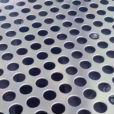China Aluminum Perforated Metal Mesh with Round Holes for Ceiling Panels and Decorative Screens for sale