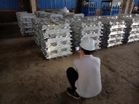 China Aluminum Alloy Ingot ADC12 99.7% A7 Grade For Building for sale