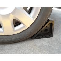 China Recycled Rubber Car Wheel Chock Wheel Localizer for sale
