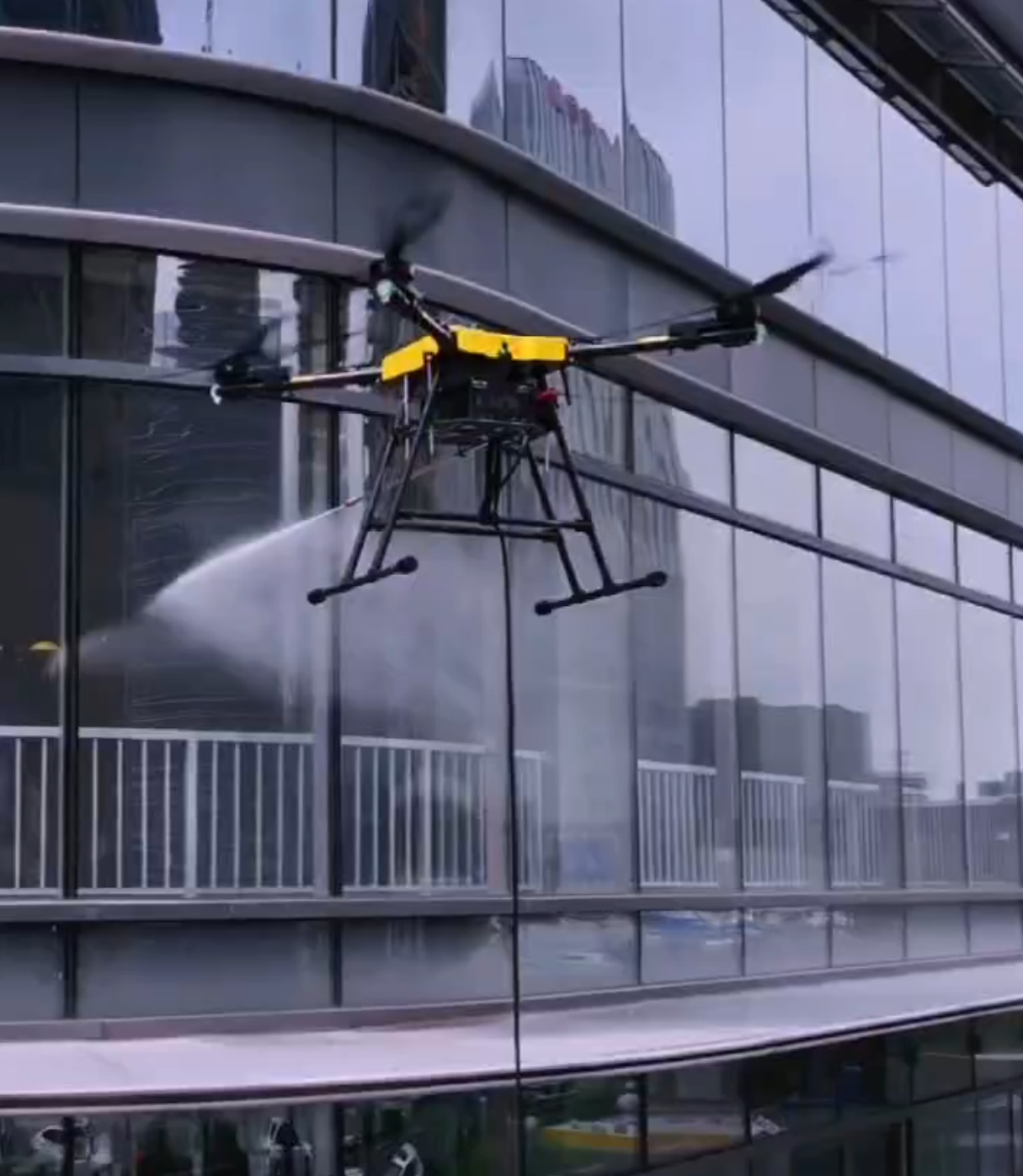 Airfly Dual-Tethered Aerial Cleaning System