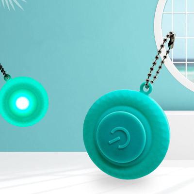 China Clip On LED Flashing Dog Tag Silicone Light Up Dog Collar Tag Green for sale