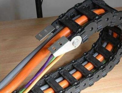 China Screened Drag Chain Cable Multicore 300V Flexible Copper Wire with -40°C to 105°C Temperature Range for sale