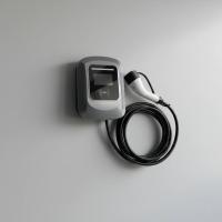 China 7 kW 32A Adjustable EV Charger Wallbox with J1772 and GBT Compatibility for Electric Cars for sale