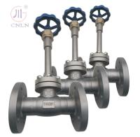 China Stainless Steel Flanged Cryogenic Globe Valve SS304/SS316 For LNG/LOX/LN2/LAR/LCO2 for sale