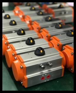 China AT32 Stainless Steel Pneumatic Actuator 90 Degree Rotation 2-8 Bar Spring Return Compact Design for sale