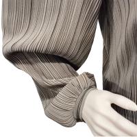 China Custom Puff Sleeve Women Shirts Crepe Fabric 100% Polyester Knitted Fashionable Look S-2XL for sale