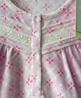 China Women's V-Neck Long Sleeve Fleece Pajama Set 150gsm Full Print Winter Sleepwear for sale
