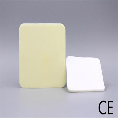 China Latex Free Breathable White Foam Wound Treatment with Absorbency and Adhesive Properties for sale