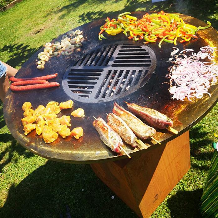 outdoor steel bbq grill