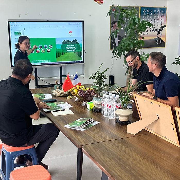 HNJBL Modern office, smart leadership