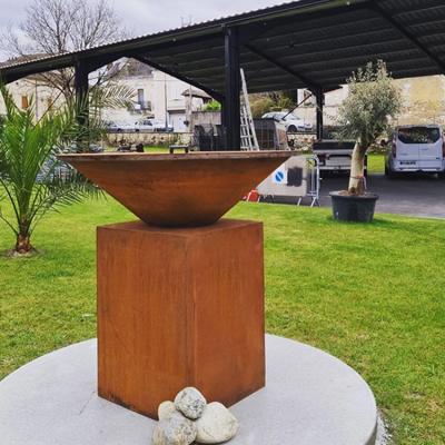 China Outdoor Corten Steel BBQ Grill Brazier For 5-10 People Barbecue for sale