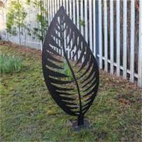 China ISO9001 SGS Corten Steel Sculpture Garden Decoration Art Leaf Metal Tree for sale