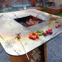China Rusty Red Charcoal Bbq Grills Folding Outdoor Barbecue Grill D1000mm for sale