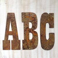 China 0.8mm - 5mm Thick Corten Steel Sculpture Love Outdoor Sculpture Statue Rustproof for sale