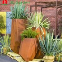 China OEM Corten Steel Flower Pots Large Rusted Steel Planter Boxes Abrasion Proof for sale