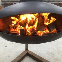 China OEM Suspended Rotating Wood Burning Fire Pits  Corrosion Protection for sale