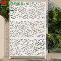 China 80x140cm Contemporary Metal Garden Screens Galvanized Steel for sale