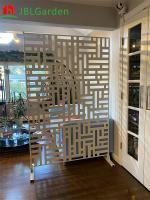 China 80x140cm Contemporary Metal Garden Screens Galvanized Steel for sale