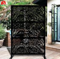 China 80x140cm Contemporary Metal Garden Screens Galvanized Steel for sale