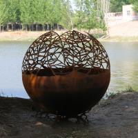China 600mm Garden Fire Ball Sphere Corten Steel wood burning Outdoor Fire Pits for sale