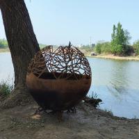 China 3mm 6mm SPHERE Corten Steel Fire Pits Manual Ignition Packed In Wooden Box for sale