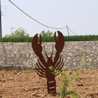 China Weather Resistant Garden Metal Ornaments Rust Resistant Easy To Install for sale
